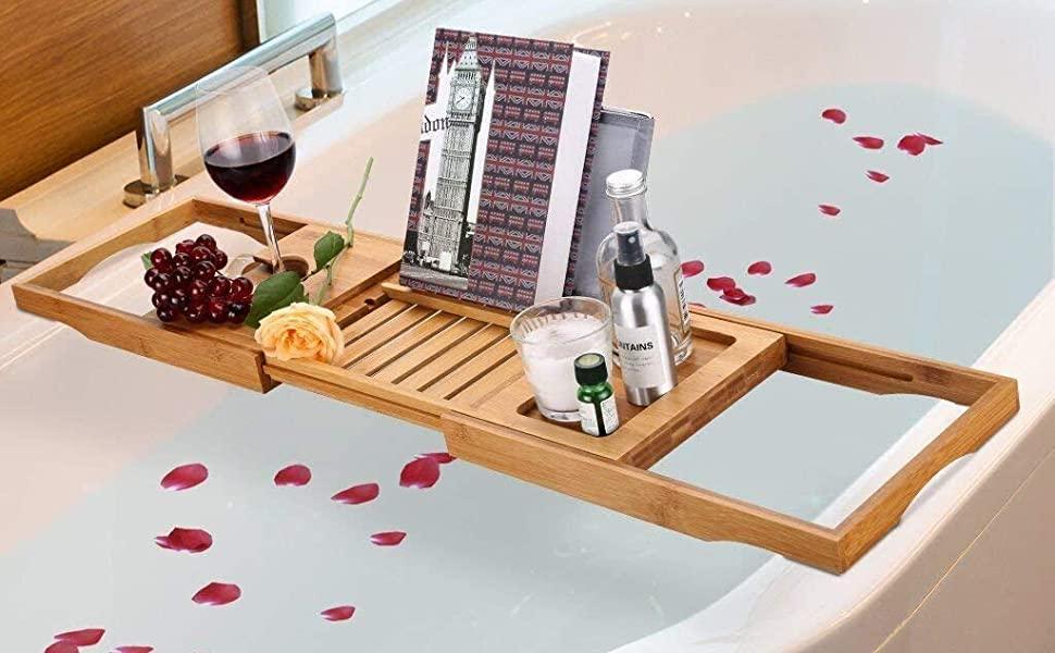 Un plateau de baignoire universel et extensible